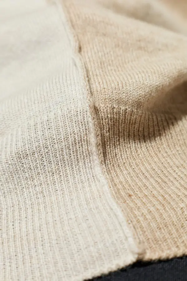 MAISON MARGIELA Wool Turtleneck - Cream