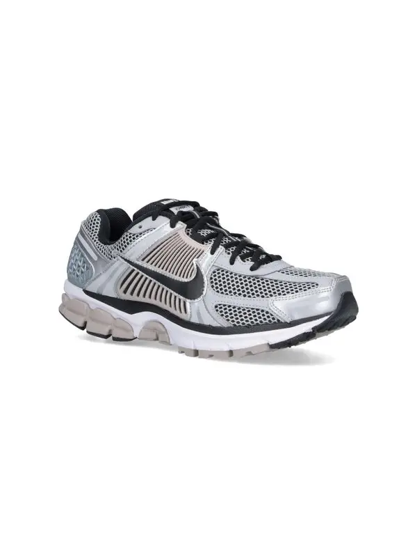 Nike Zoom Vomero 5 Sneakers - Silver