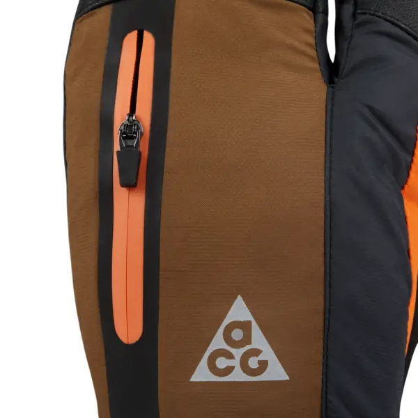 Nike Therma-fit Adv Gore-tex Mittens - Brown