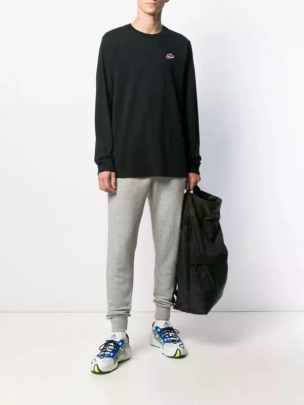 Nike Embroidered Logo Jumper