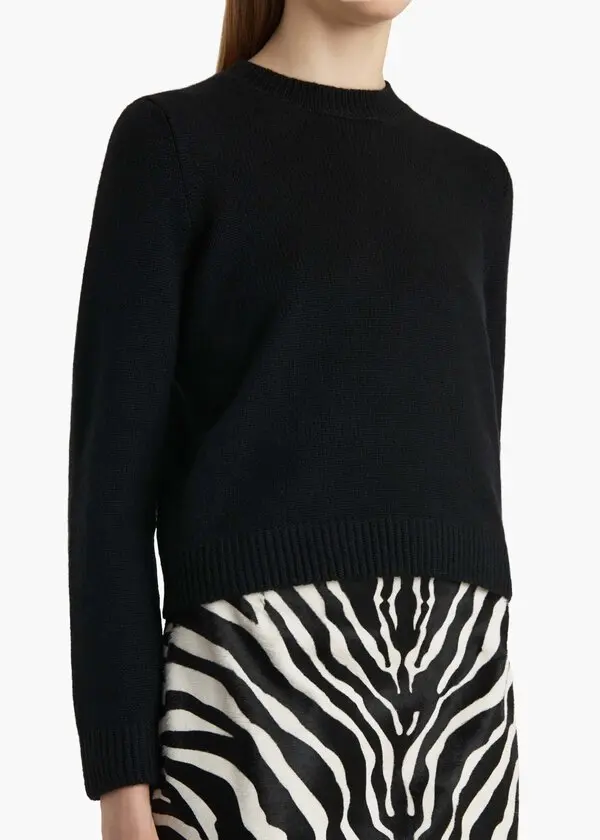 Khaite Leta Cashmere Pullover - Black