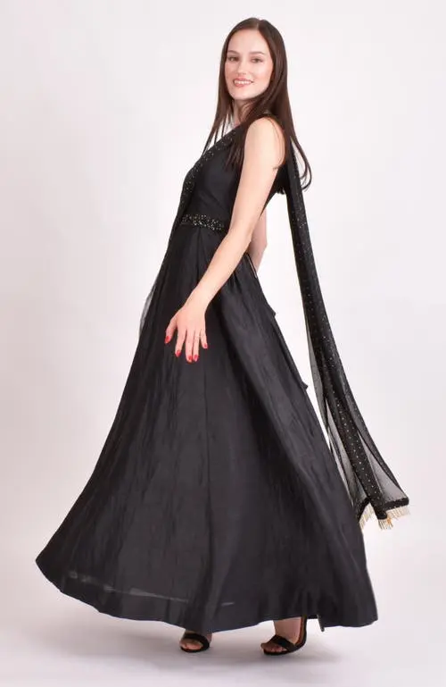 RAAS Oni One Shoulder Embroidered Saree Gown