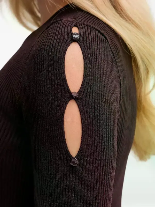 SESSUN Cut-out Knitted Top