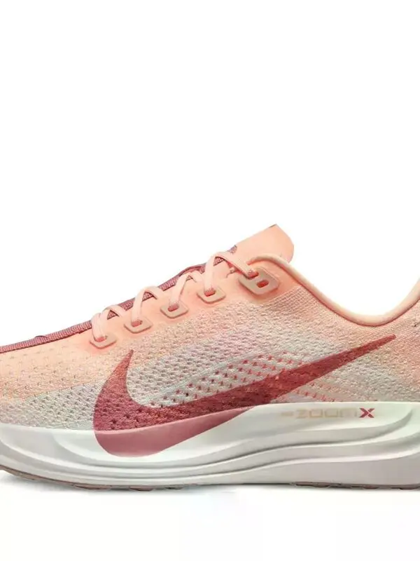 Nike Zoomx Pegasus Plus Sneakers