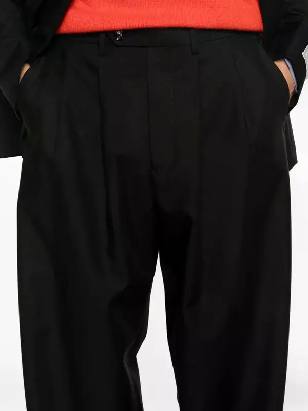 LC23 Pleated Wool Trousers