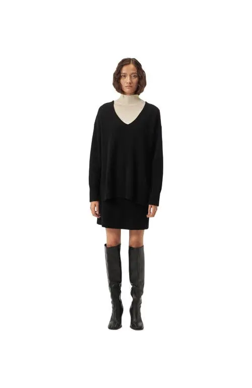 Gobi Cashmere Relaxed-fit Cashmere V-neck Sweater