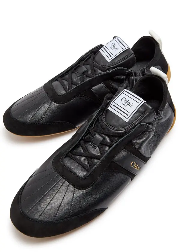Chloé Grained Leather Sneakers - Black