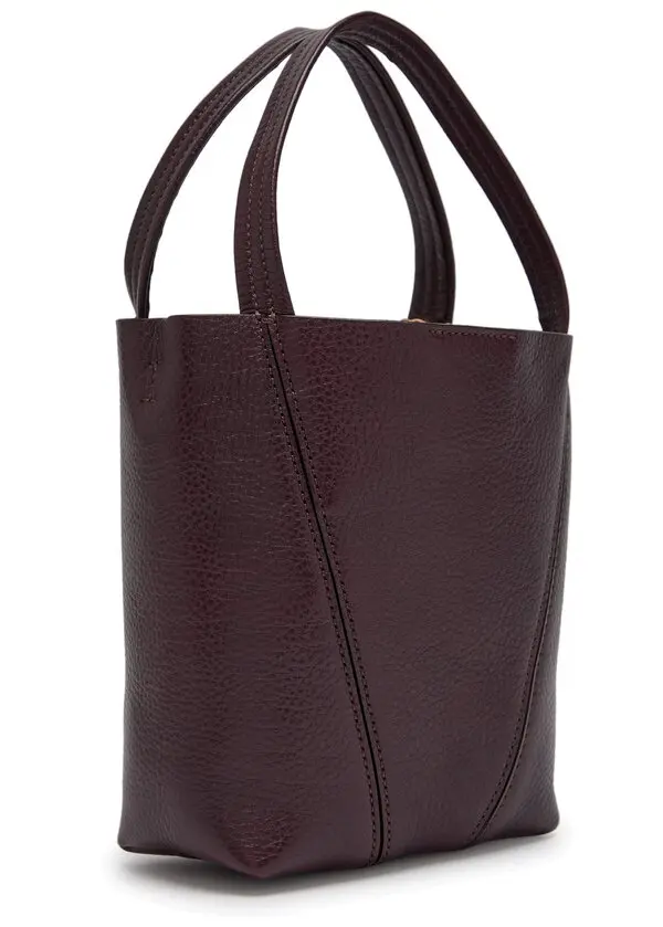 Chloé Small Grained Leather Tote Bag