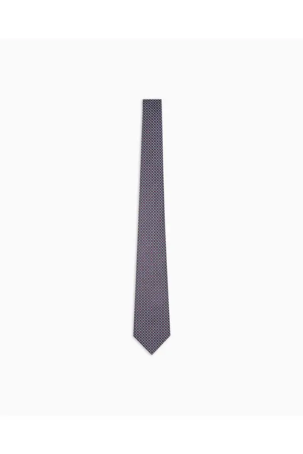 Giorgio Armani Chevron Jacquard Silk Neck Tie - Burgundy