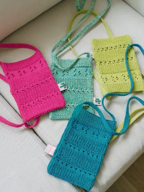 LOST PATTERN Cactus Crochet Crossbody Phone Bag - Turquoise