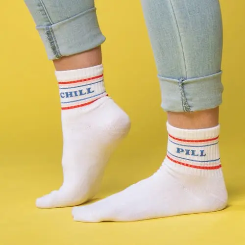 TOTALEE GIFT Chill/pill Ankle Socks