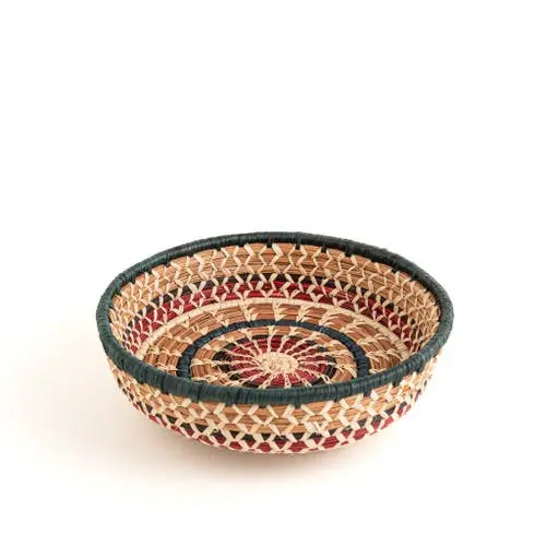 MAYAN HANDS Pinwheel Pine Needle Basket