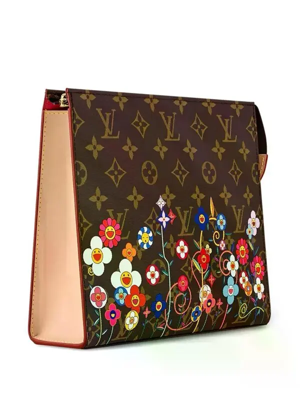 LOUIS VUITTON Toiletry Pouch