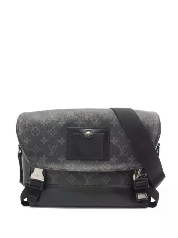 LOUIS VUITTON 2017 Messenger Voyage Pm Monogram Eclipse Shoulder Bag - Black