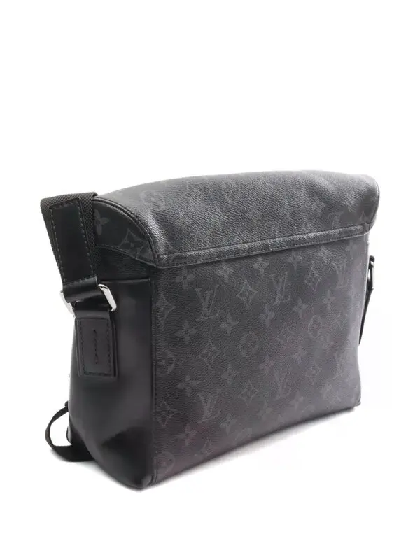 LOUIS VUITTON 2017 Messenger Voyage Pm Monogram Eclipse Shoulder Bag