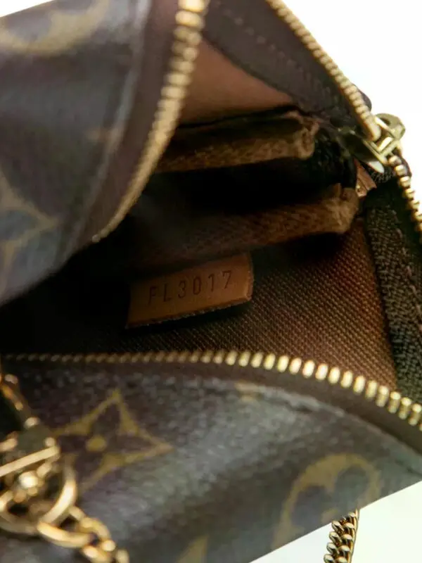 LOUIS VUITTON 2007 Monogram Mini Pochette Accessoires Handbag