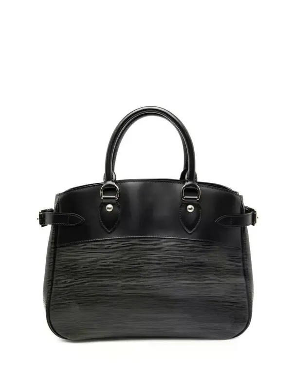 LOUIS VUITTON 2000-2025 Epi Passy Pm Handbag - Black