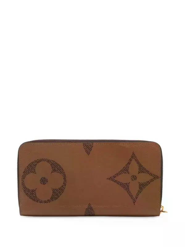 LOUIS VUITTON 2021-2025 Monogram Giant Reverse Zippy Wallet Long Wallets