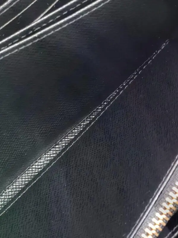 LOUIS VUITTON 2021-2025 Monogram Giant Reverse Zippy Wallet Long Wallets