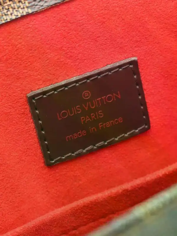 LOUIS VUITTON 2006 Sac Plat Tote Bag