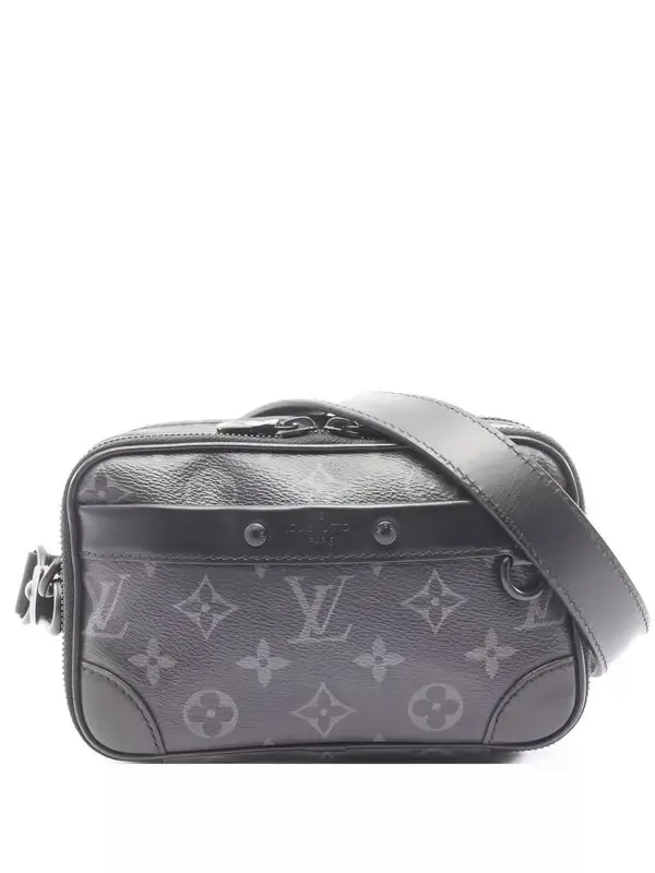 LOUIS VUITTON 2010s Alpha Wearable Messenger Bag - Black