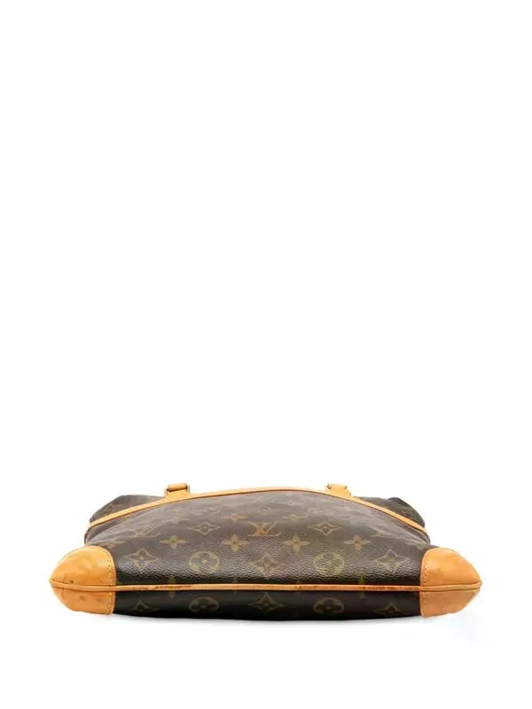 LOUIS VUITTON 2004 Monogram Coussin Gm Shoulder Bag
