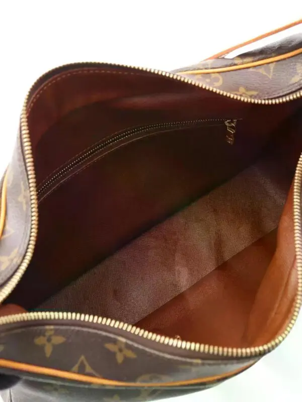 LOUIS VUITTON 2001 Boulogne 35 Shoulder Bag