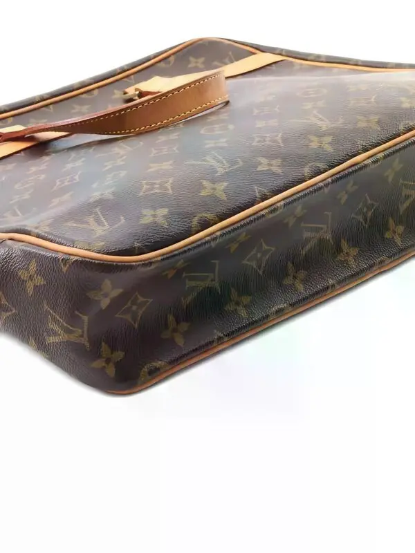 LOUIS VUITTON Pegase Monogram Briefcase