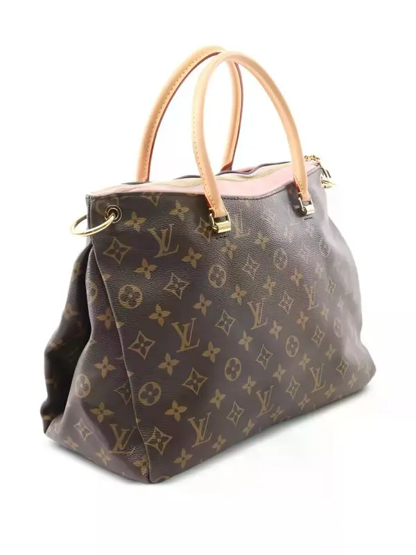 LOUIS VUITTON Pallas Handbag