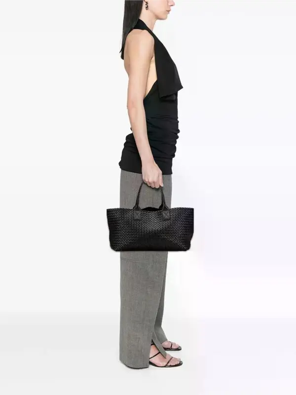 Bottega Veneta 2012-2025 Medium Intreccio Cabat Tote Bag - Black