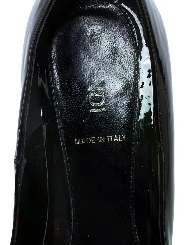 Fendi Patent Leather Ff Logo Stiletto Pumps