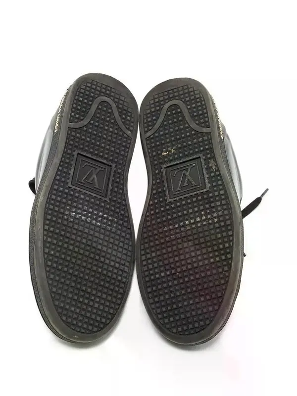 LOUIS VUITTON Leather Sneakers