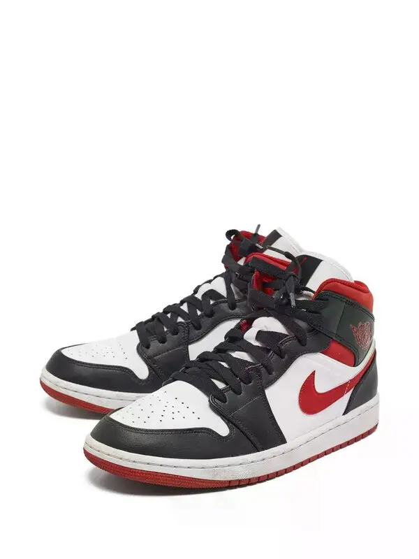 Nike Air Jordan 1 Lace-up Sneakers - Black