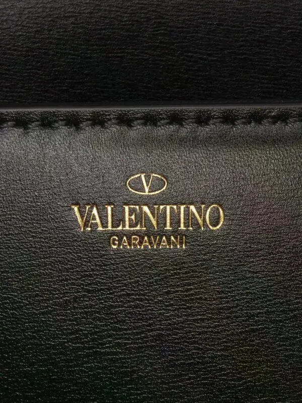 Valentino Garavani Medium Leather Vlogo Chain Shoulder Bag - Black