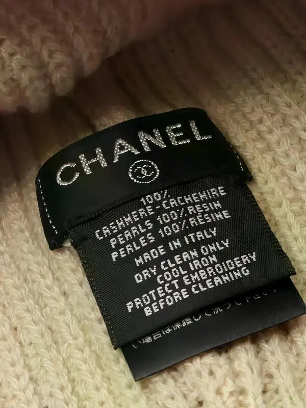 Chanel 1986-1988 Beaded-logo Beanie