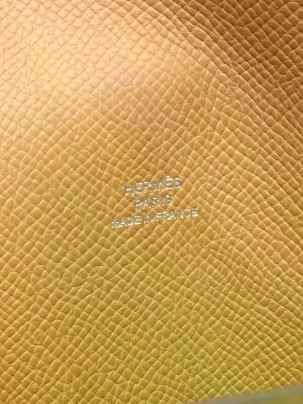 Hermès 2025 Nap To Go Shoulder Bag - Neutrals