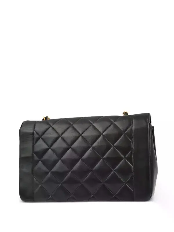 Chanel 1992 Medium Diana Shoulder Bag