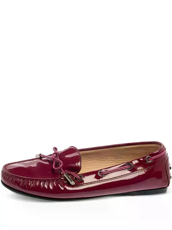 TOD'S Patent-leather Boat Shoes - Pink