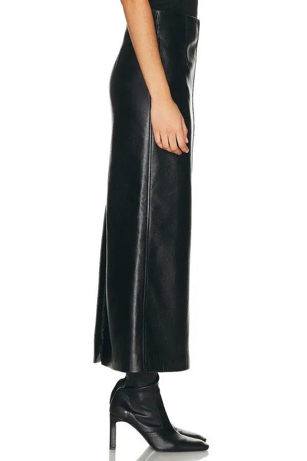 TOTEME Grained Leather Straight Skirt