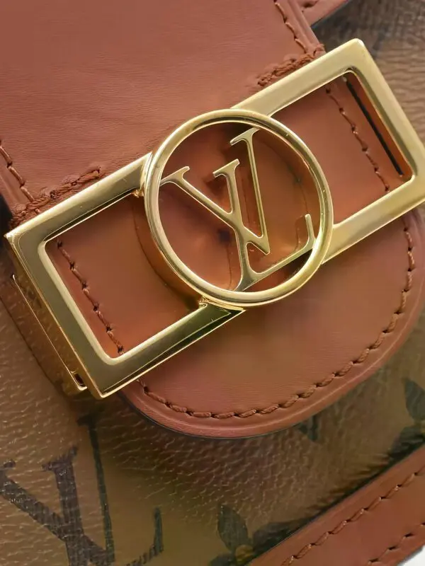 LOUIS VUITTON Dauphine Mm Monogram Reverse Chain Shoulder Bag