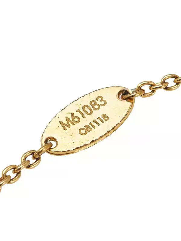 LOUIS VUITTON 2018 Plated Essential V Necklace - Gold
