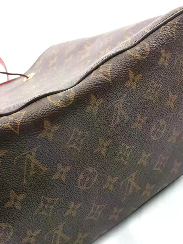 LOUIS VUITTON Monogram Neonoe Mm Bucket Bag