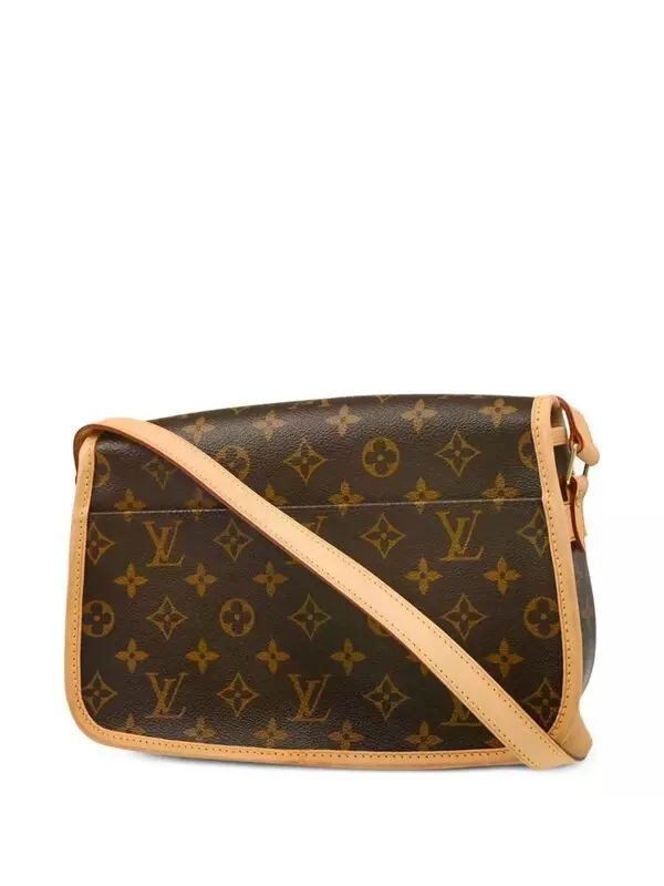 LOUIS VUITTON Sologne Shoulder Bag