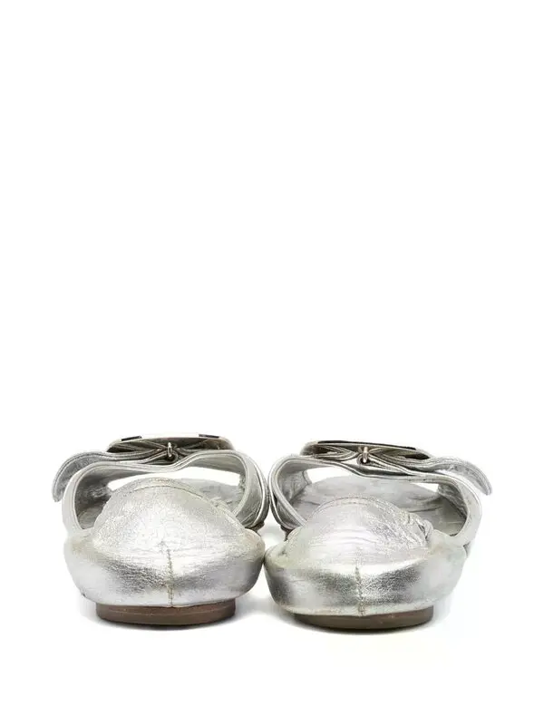 ROGER VIVIER Buckle Leather Flats