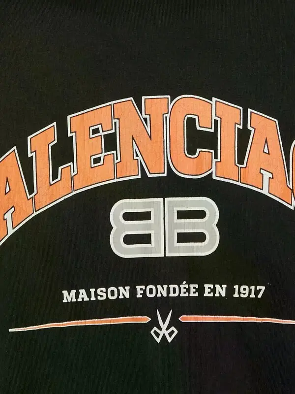 Balenciaga Logo Distressed Longsleeved Top