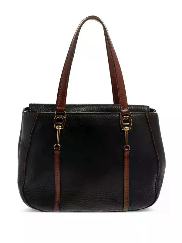 AIGNER Textured Leather Shoulder Bag