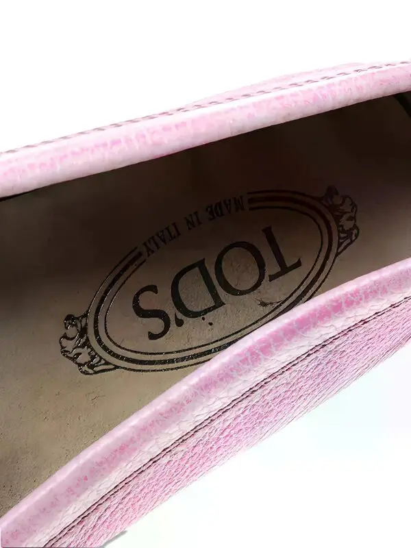 TOD'S Vintage Gommino Loafers - Pink