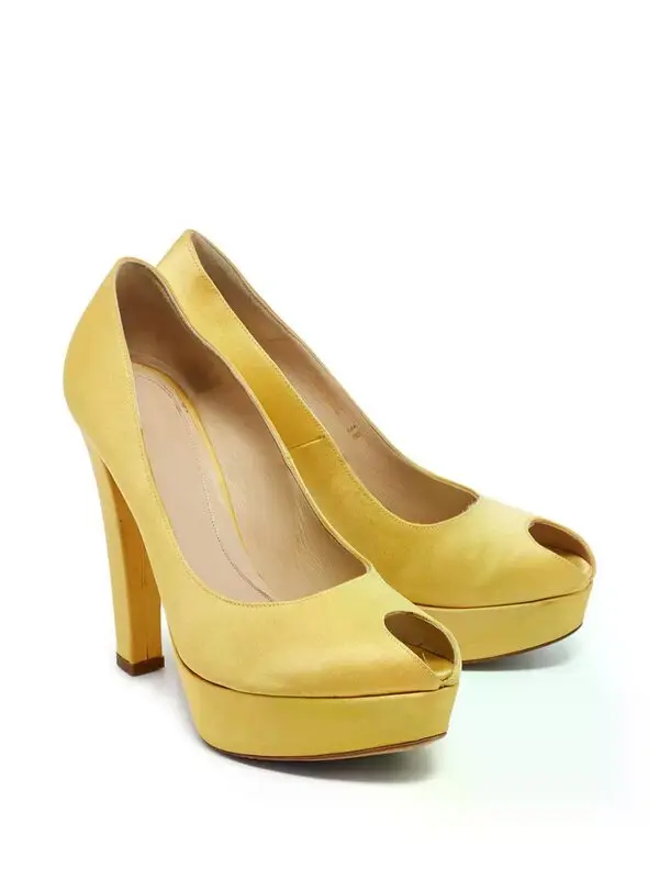 Alexander McQueen Leather Heeled Pumps