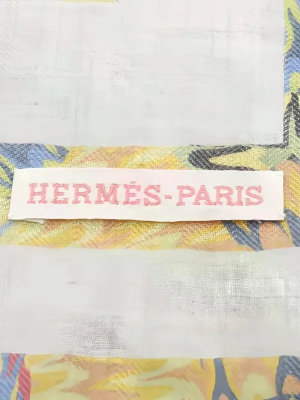 Hermès 2010s Carré 90 Marble Ex‑libris Scarf - Neutrals