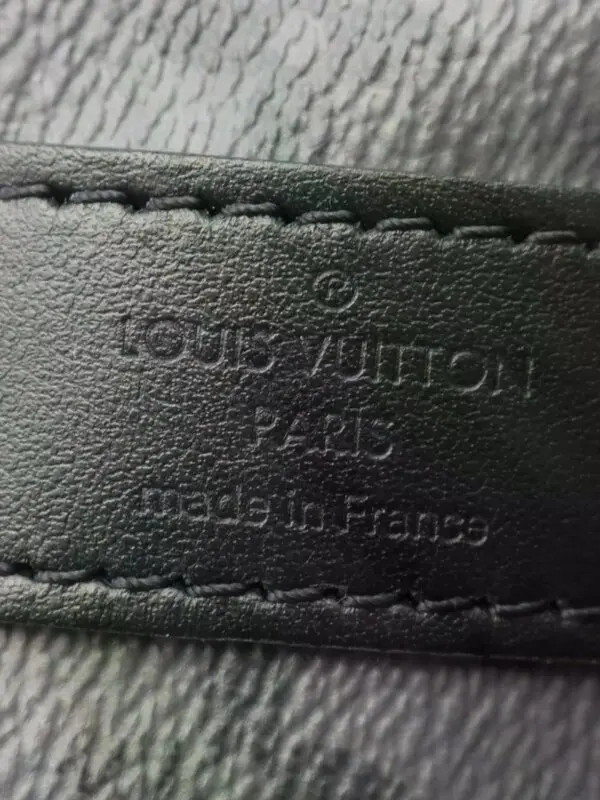 LOUIS VUITTON Keepall Bandoulière Two-way Duffle Bag - Black